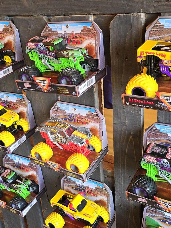 Services – Monster Truck Cabo Verde